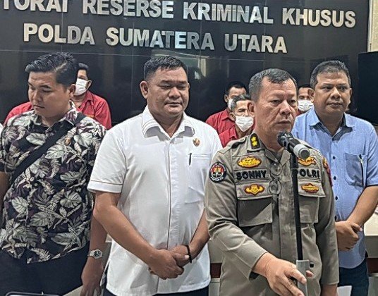 Polda Sumut Tangkap Tujuh Tersangka Dan Berhasil Ungkap Jaringan Mafia ... Polda Sumut Tangkap Tujuh Tersangka Dan Berhasil Ungkap Jaringan Mafia ...